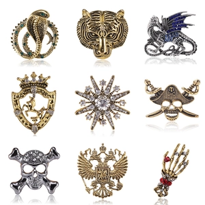Wholesale Vintage Alloy Rhinestone Men Brooch Animal Skull Badge - Everful