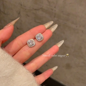 Wholesale Fashion Stud Earrings With 925 Sterling Silver Earring Post ...